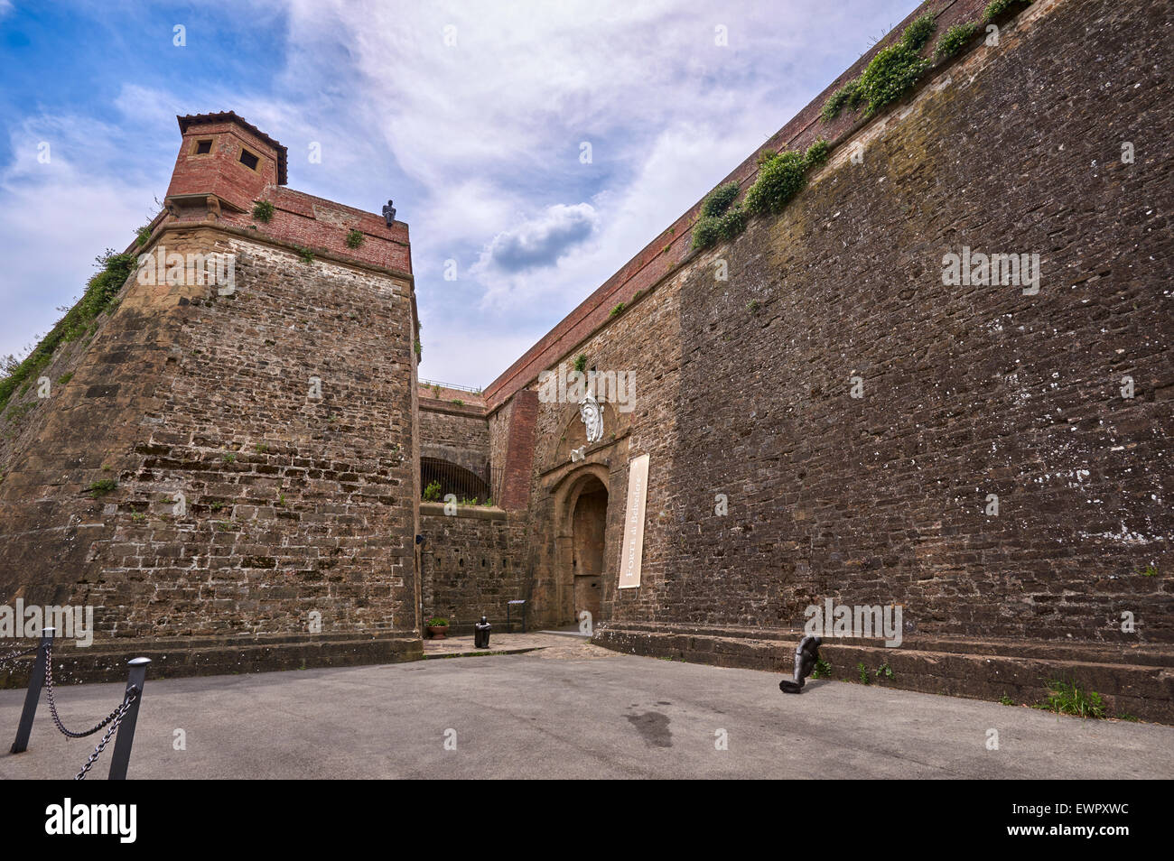 Forte di fortezza hi-res stock photography and images - Alamy