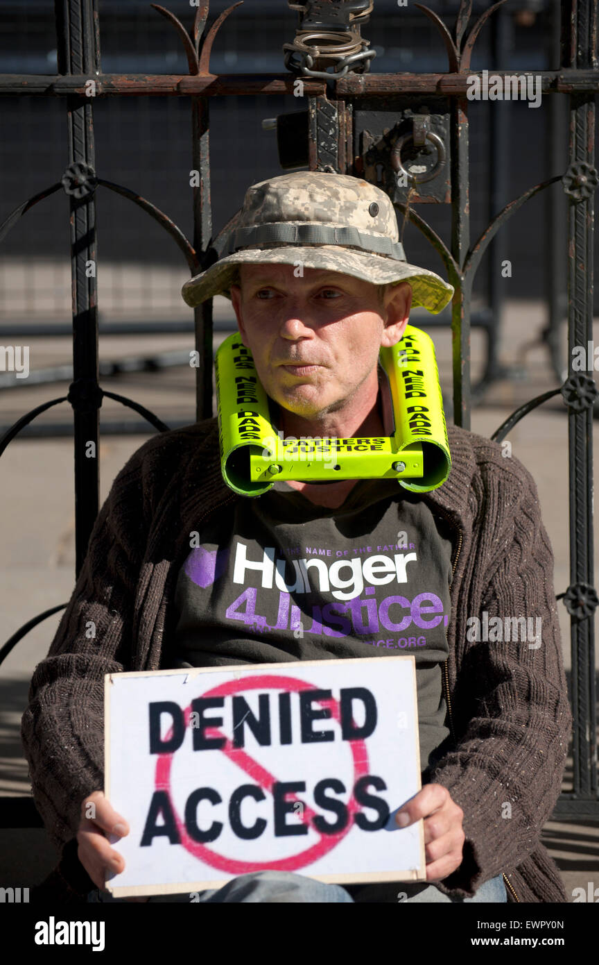 Police custody uk child hi-res stock photography and images - Alamy