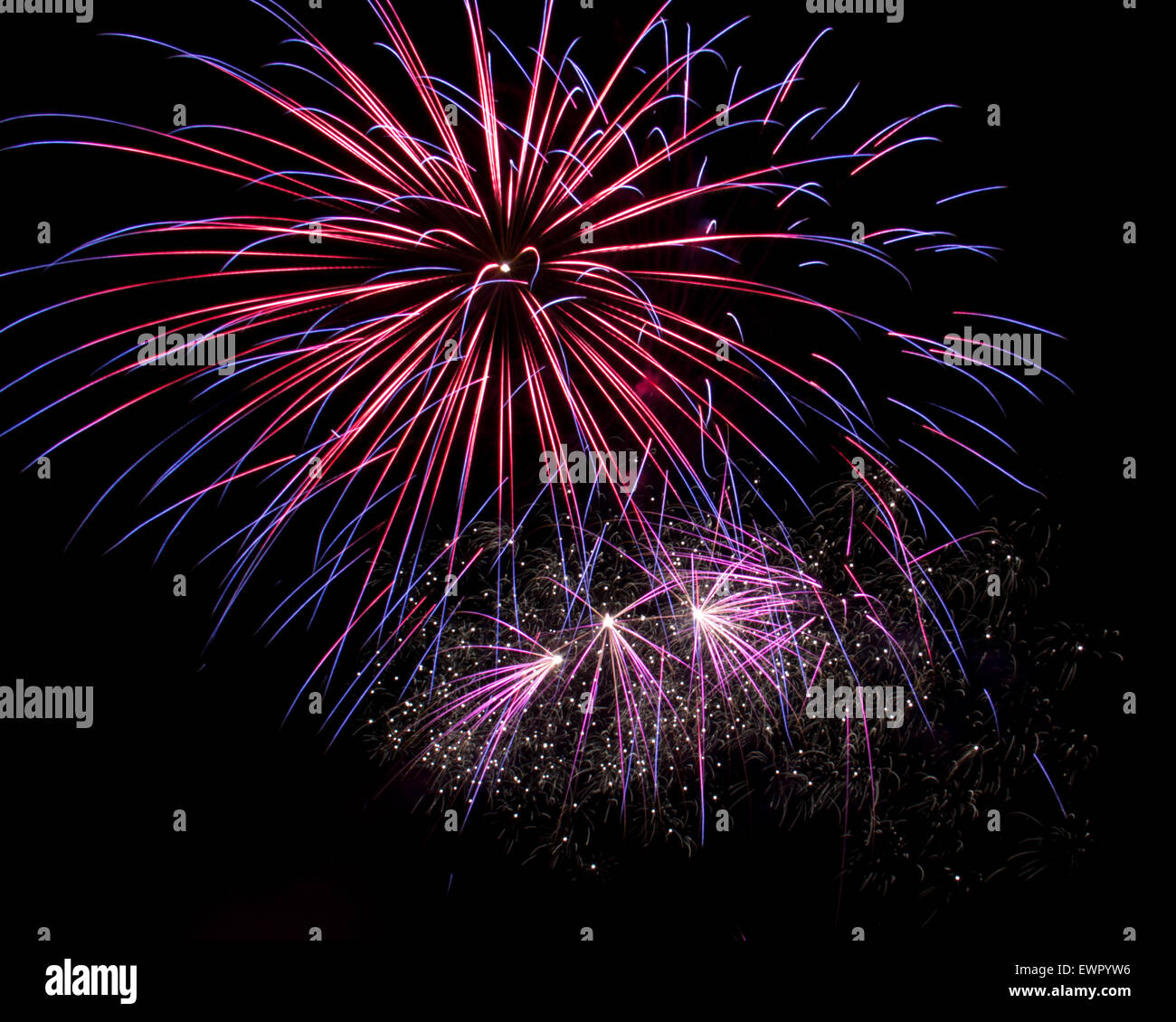 Fireworks pink hi-res stock photography and images - Alamy