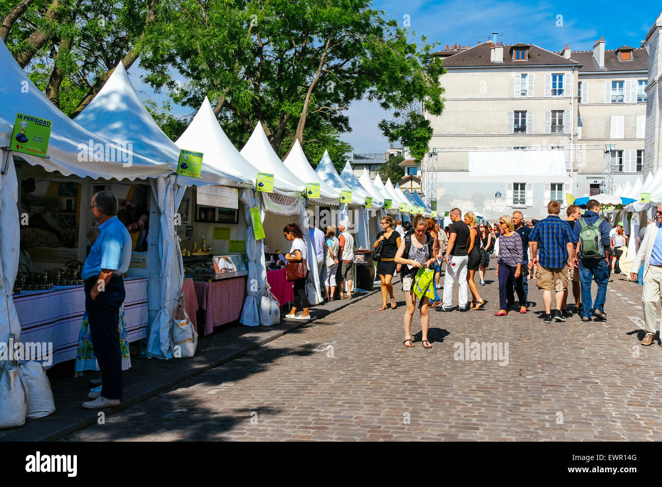 Farmers Market Local Stall Paris High Resolution Stock Photography and ...