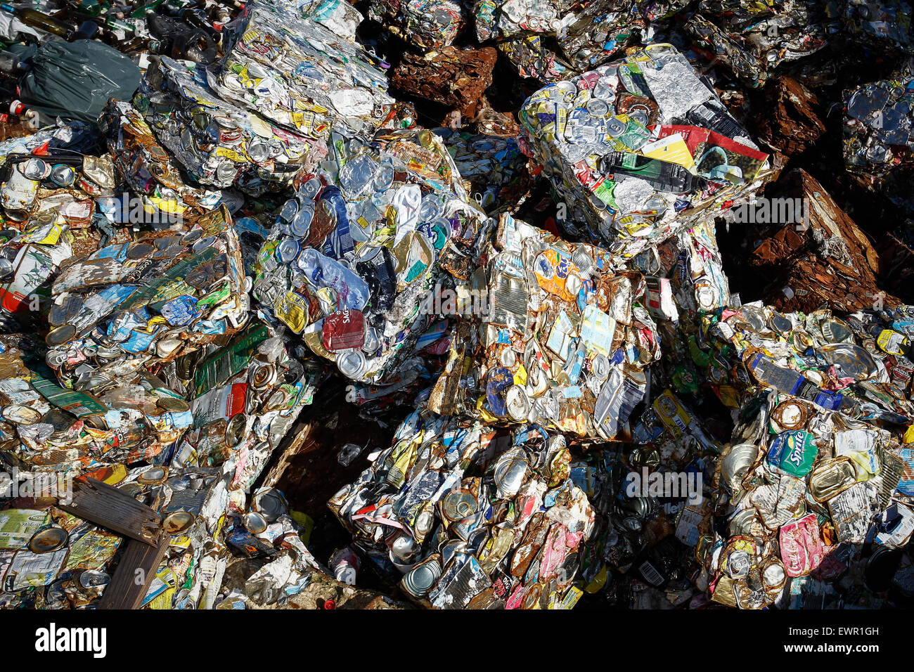 Waste recycling machine hi-res stock photography and images - Alamy