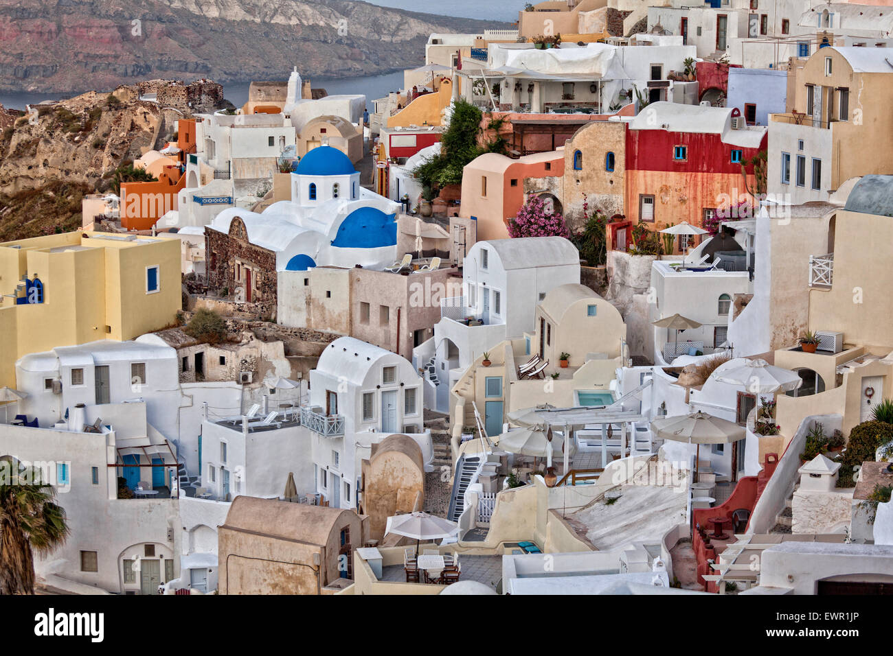 view of oia town in santorini greece Stock Photo - Alamy
