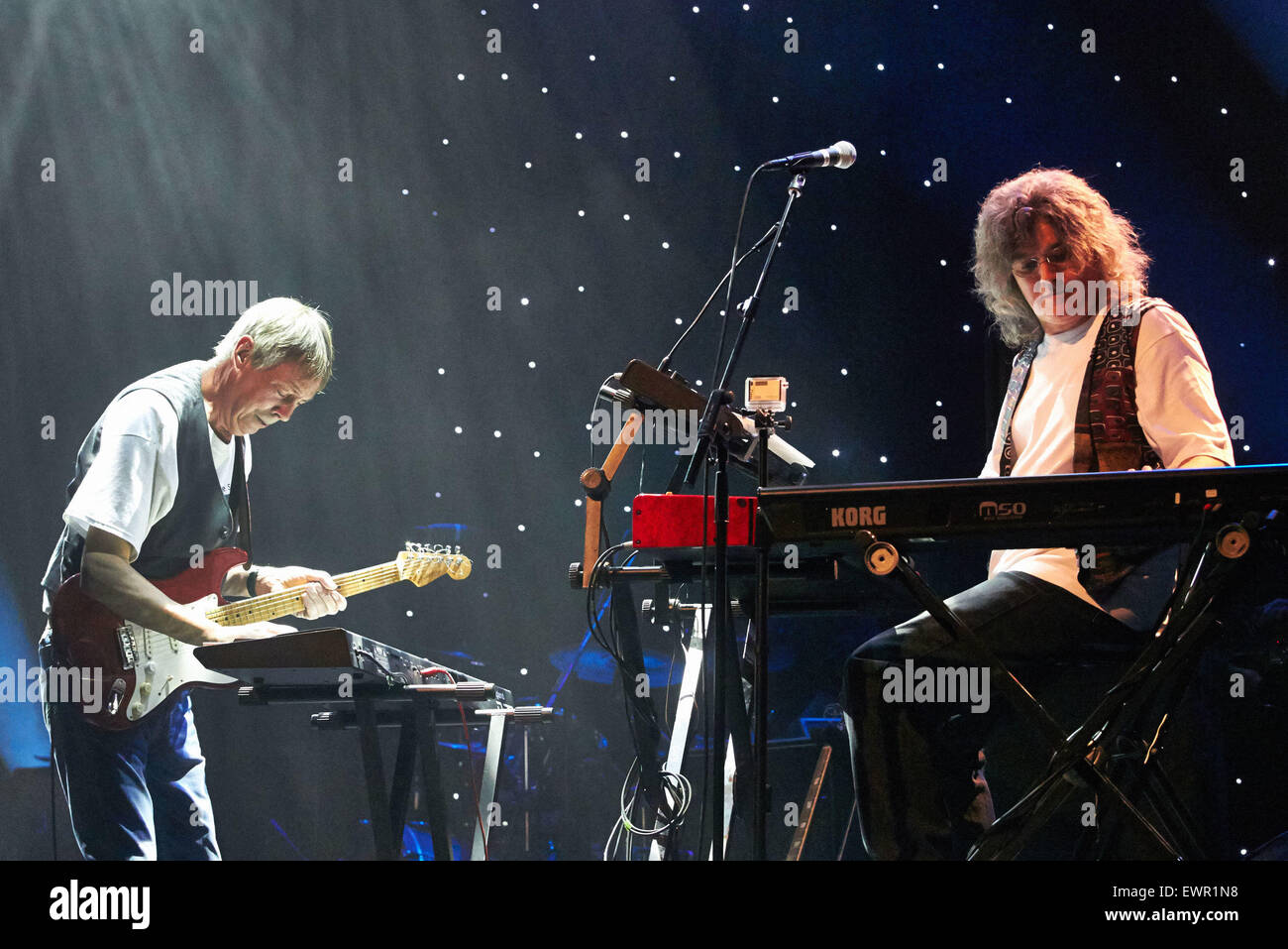 Gentle camel hi-res stock photography and images - Alamy