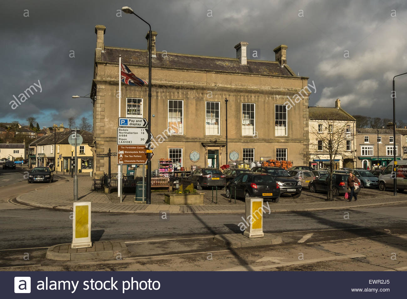 Leyburn Market Place High Resolution Stock Photography and Images - Alamy