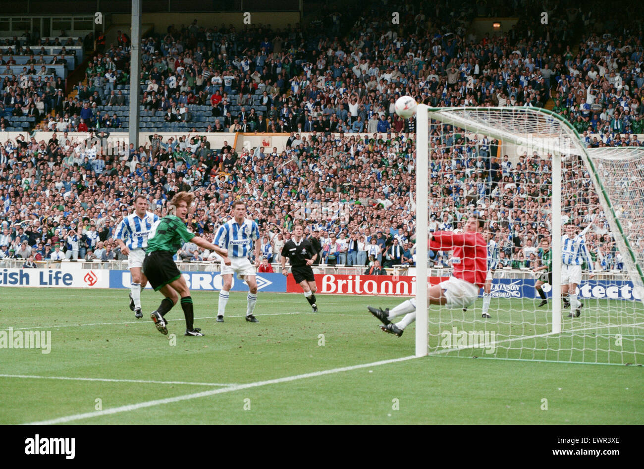 1995 football team hi-res stock photography and images - Alamy