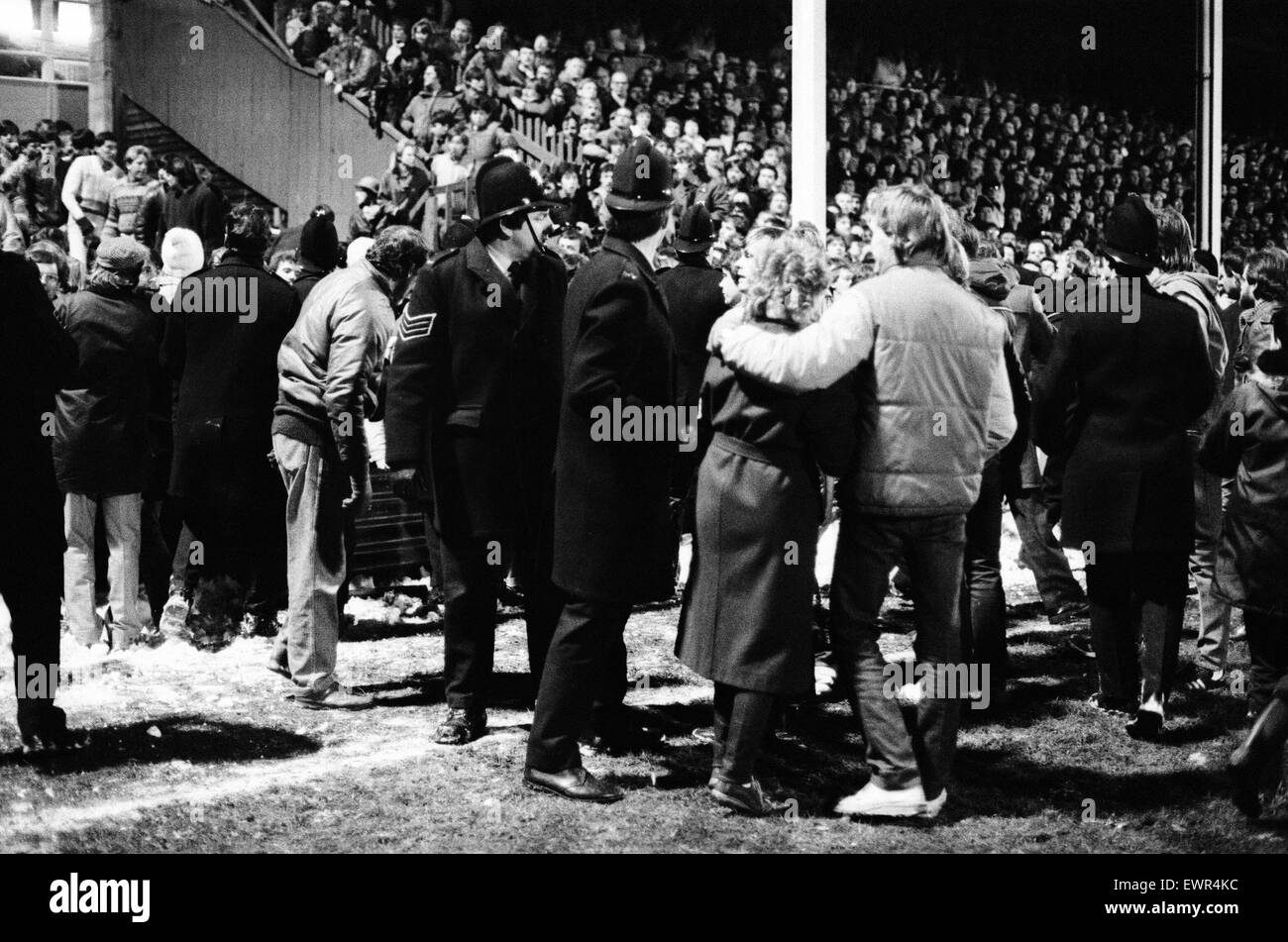 Football hooligans 1980s hi-res stock photography and images - Alamy