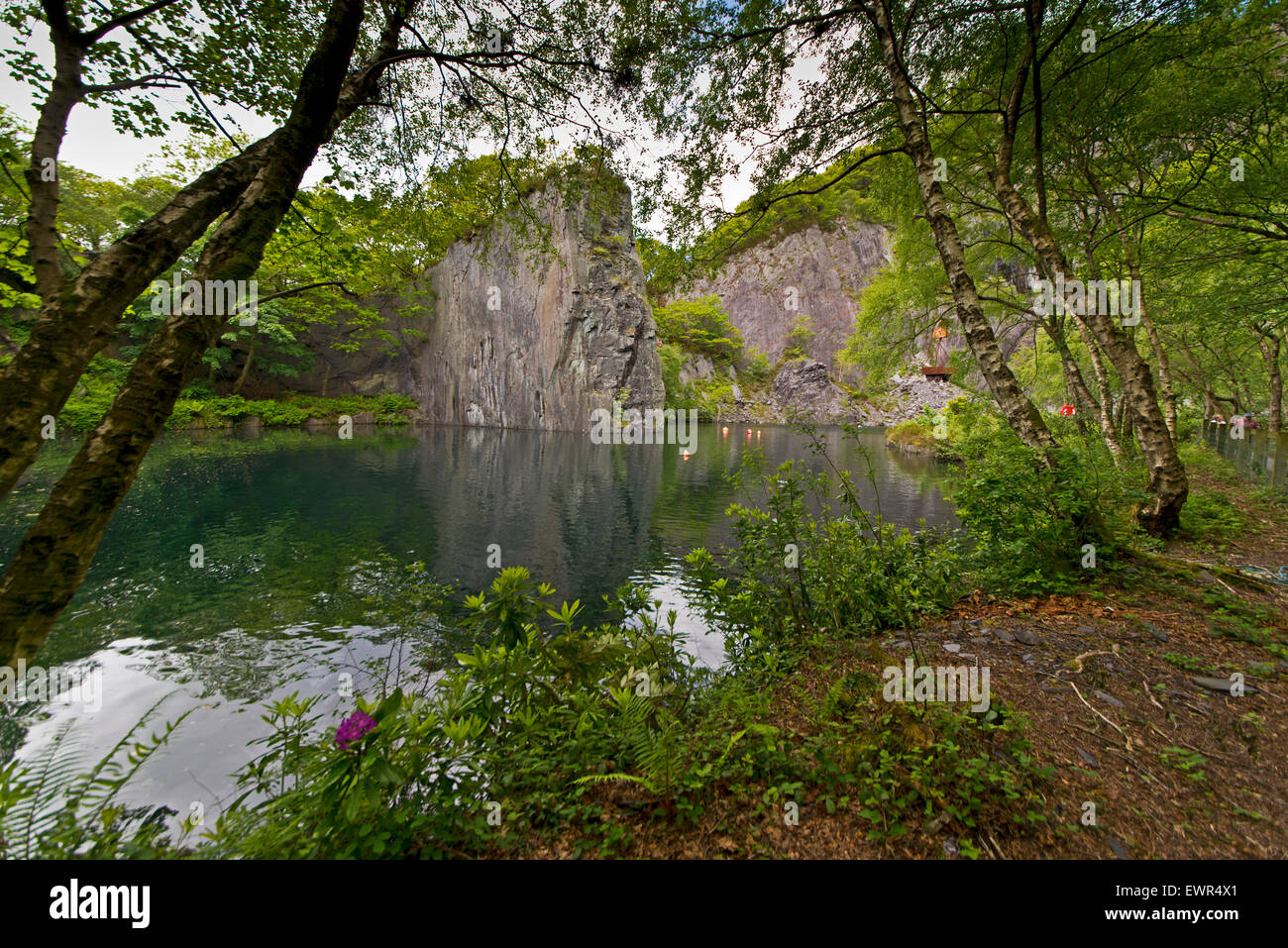 Llanberis Slate Museum North Wales Uk & Lake quarry diving Stock Photo ...