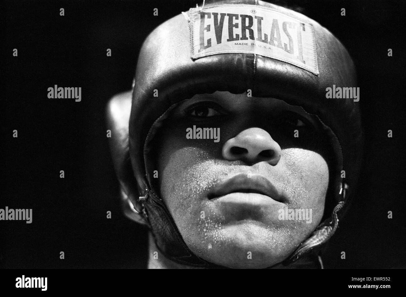 Muhammad Ali sparring ahead of his fight with Bugner in Las Vegas. 4th ...