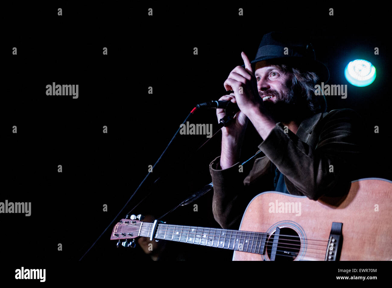 The half moon, putney hi-res stock photography and images - Alamy