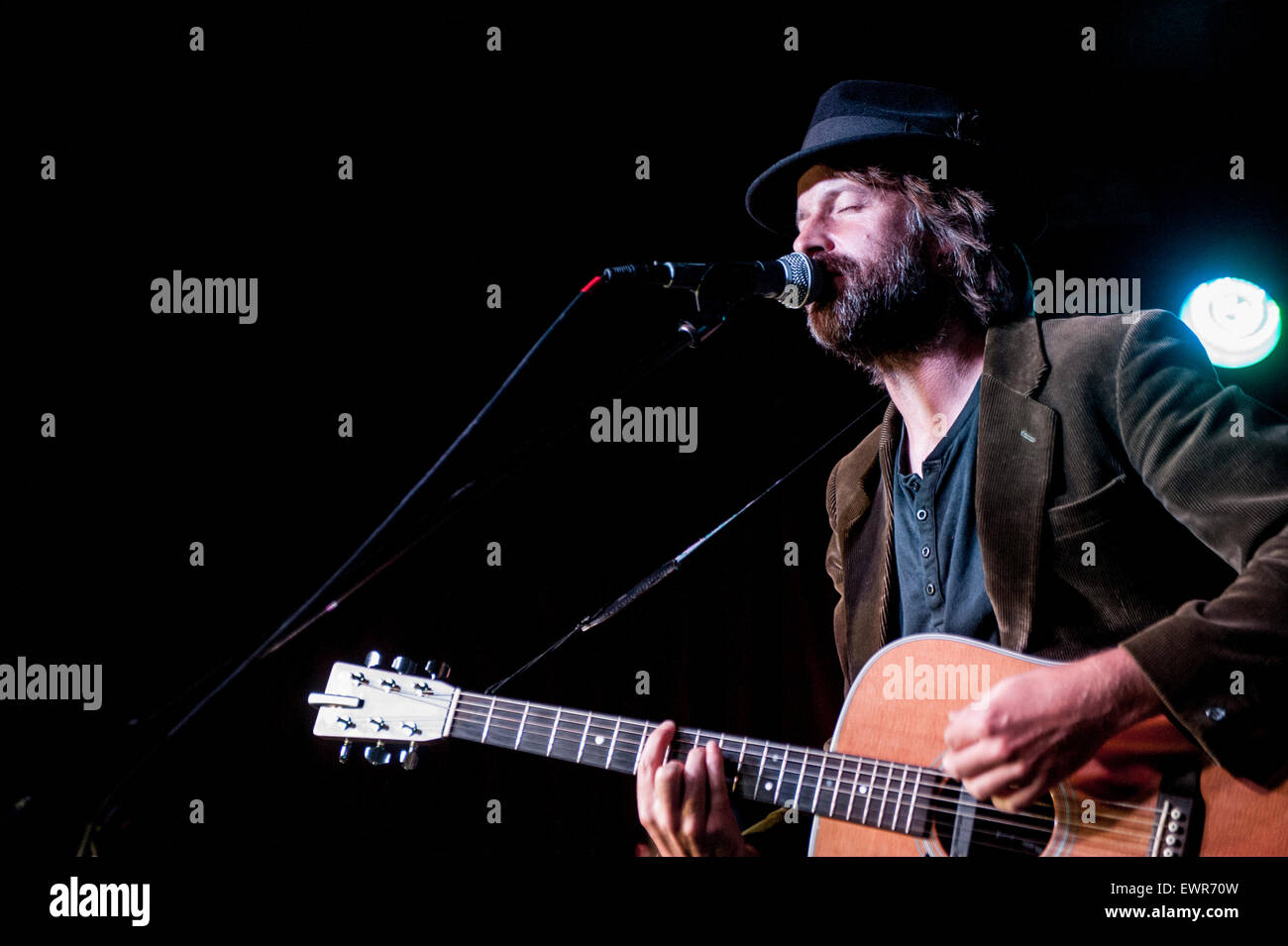 Jon Allen, singer songwriter launches his third album Deep River at the ...