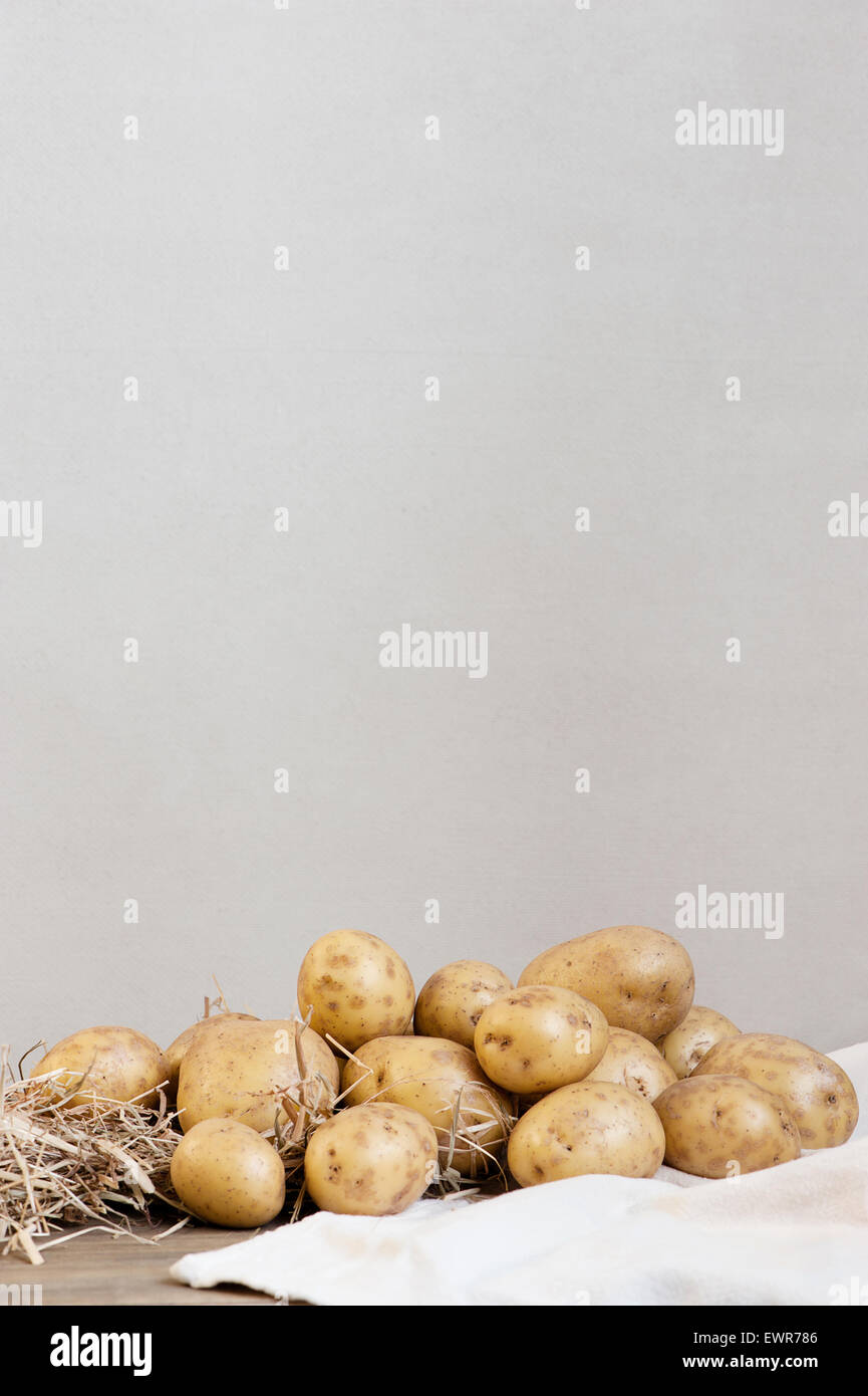 Potato starch straw hi-res stock photography and images - Alamy