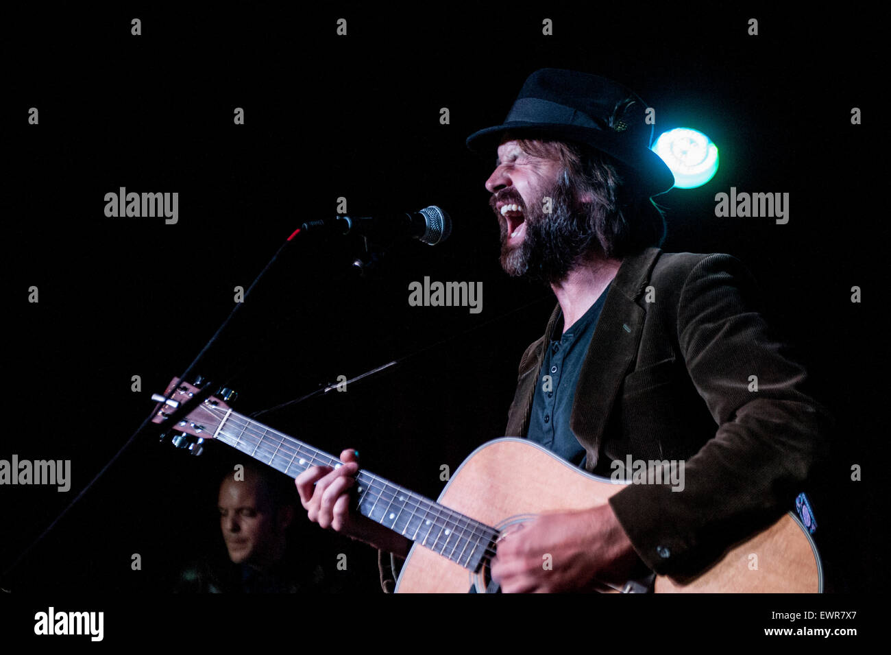 The half moon, putney hi-res stock photography and images - Alamy