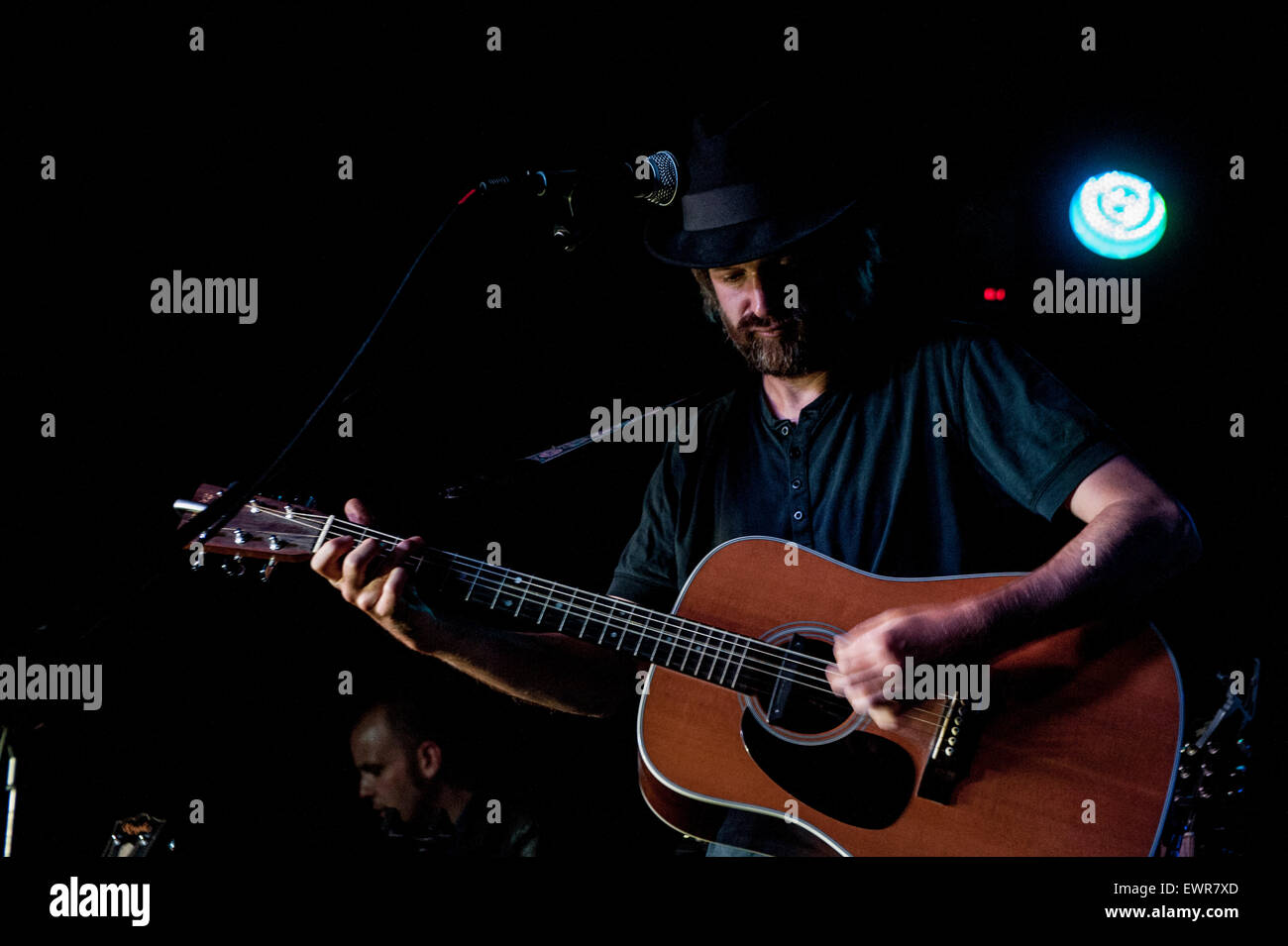 Jon Allen, singer songwriter launches his third album Deep River at the ...