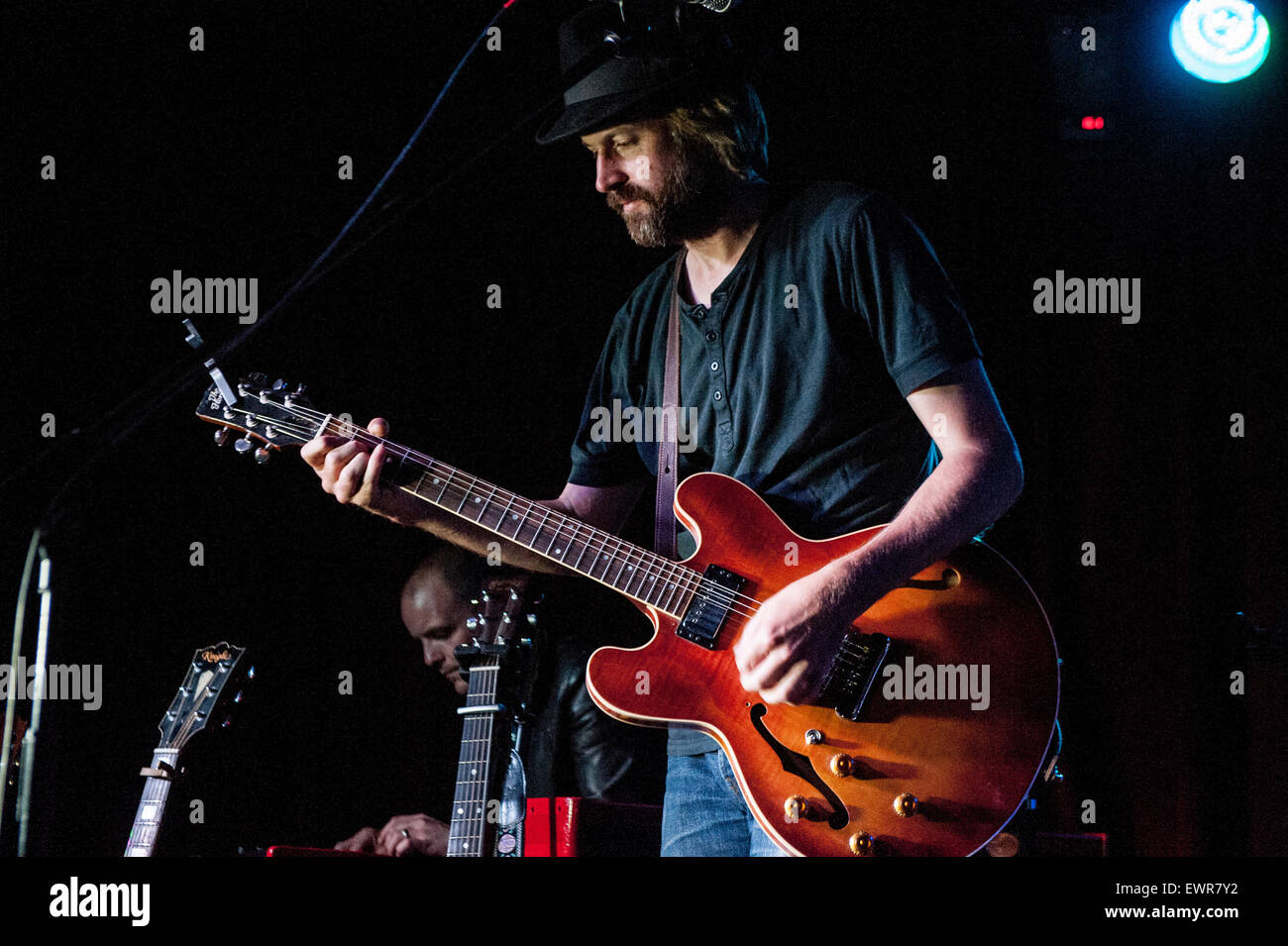 Jon Allen, singer songwriter launches his third album Deep River at the ...