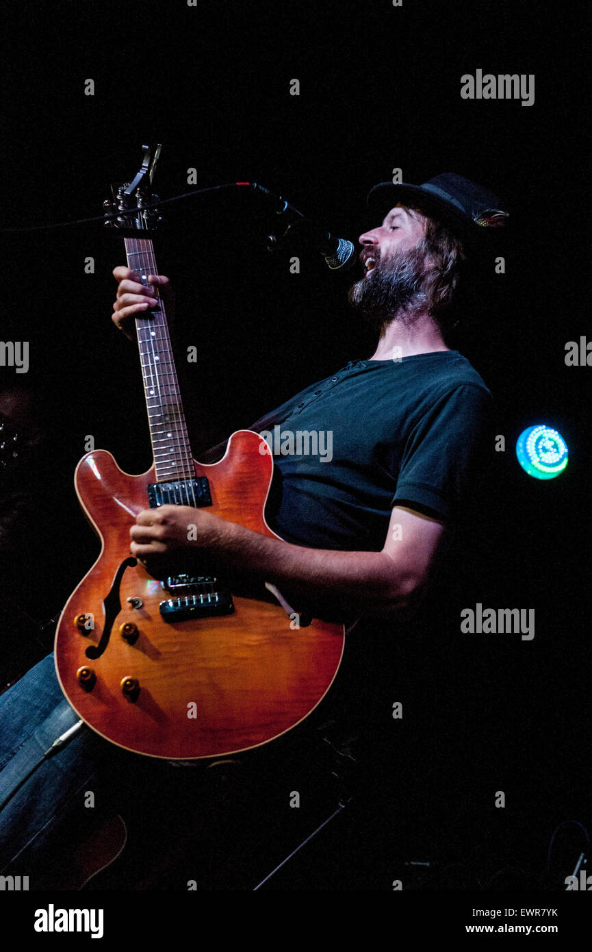 Jon Allen, singer songwriter launches his third album Deep River at the ...