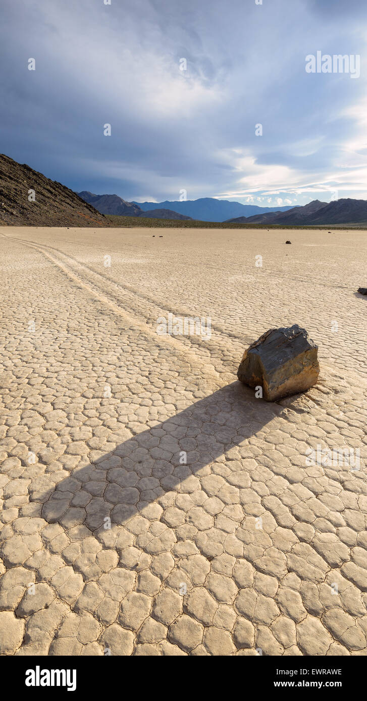 Death of universe hi-res stock photography and images - Alamy