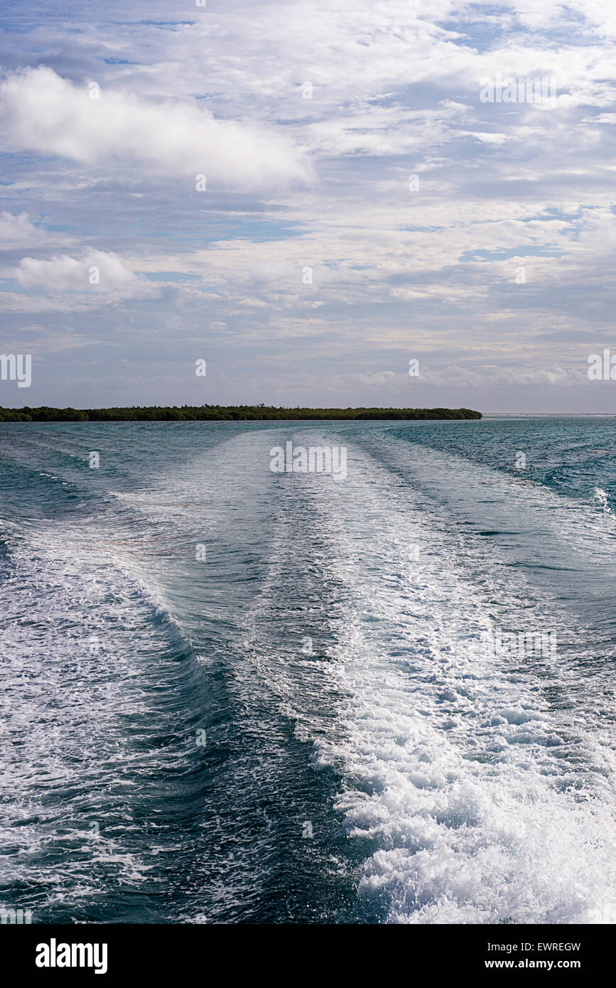 The ocean in Belize Stock Photo - Alamy