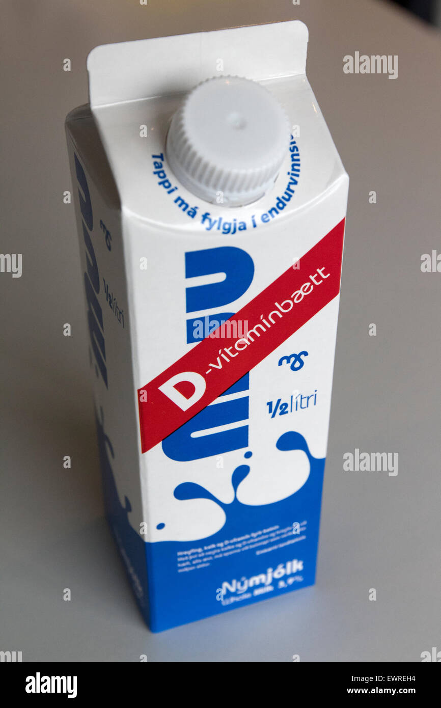 Full fat milk hi-res stock photography and images - Alamy