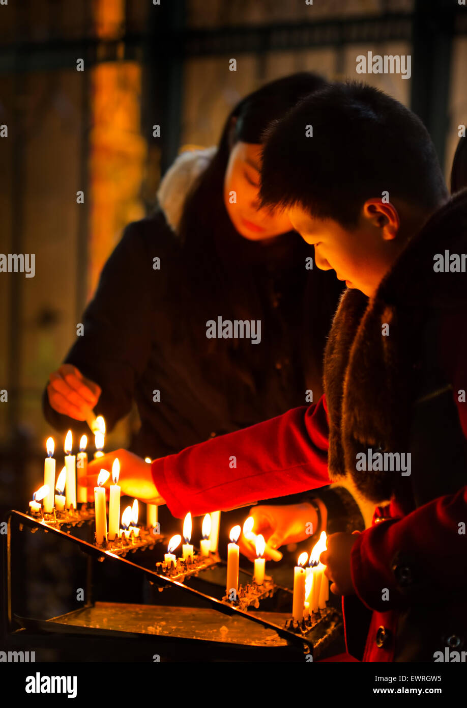 Catholic church interior candles hi-res stock photography and images ...