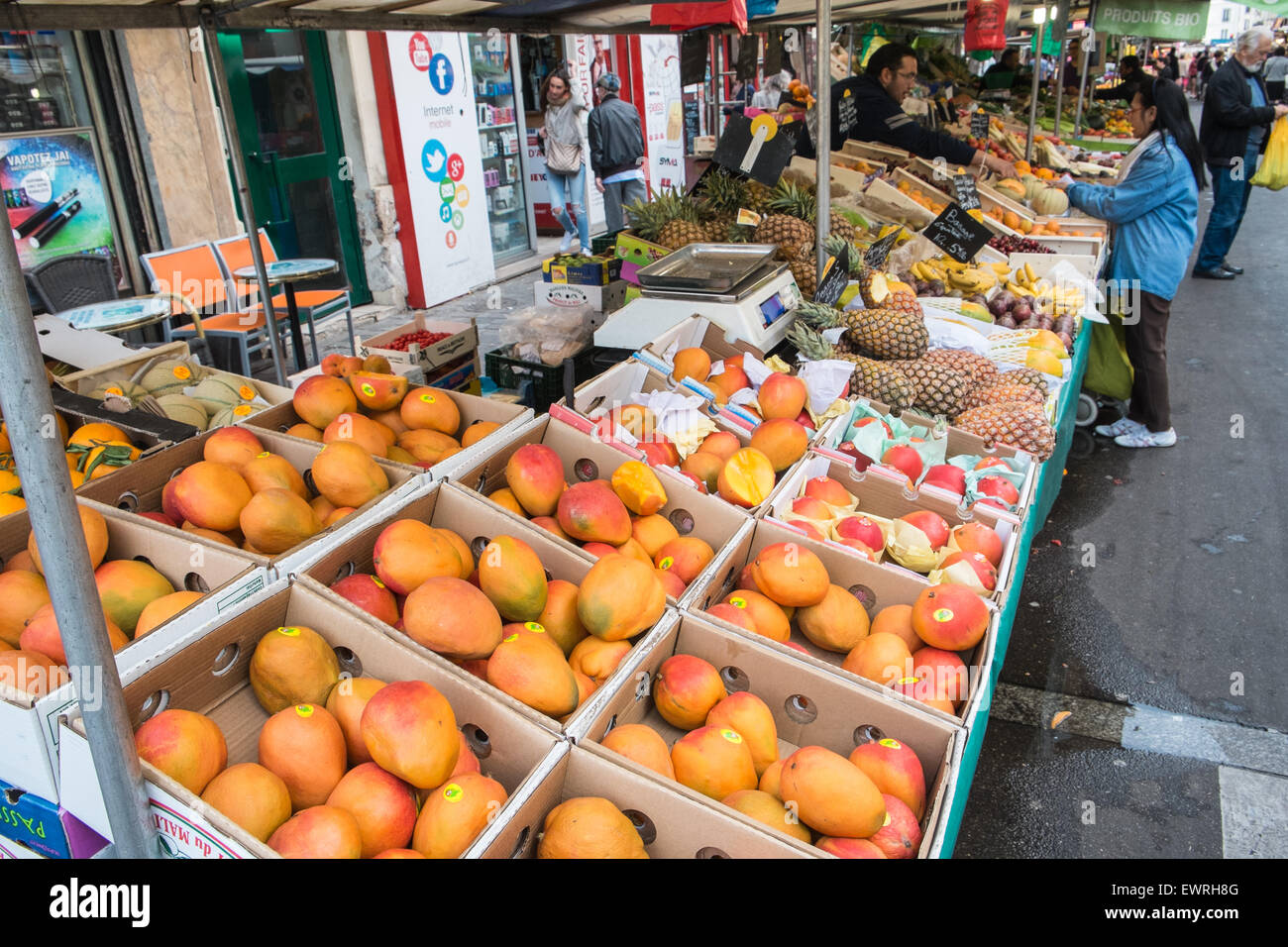 Paris,France,Marché, Aligre,fruit,market,outdoor,Paris,mango,French ...