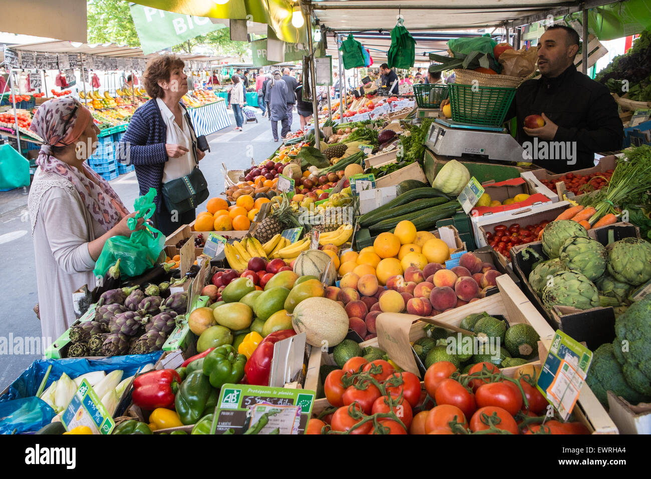 Bastille market hi-res stock photography and images - Alamy