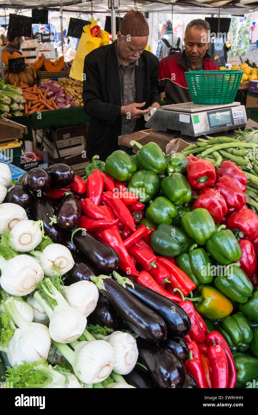 Meat vegetables shopping woman hi-res stock photography and images - Alamy