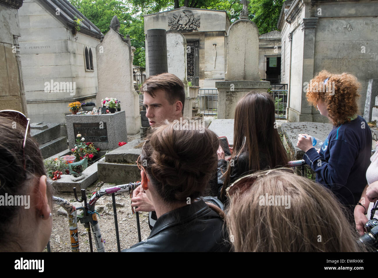 Jim Morrison grave,Paris,France,Pere,Lachaise,cemetery,Paris,Jim ...
