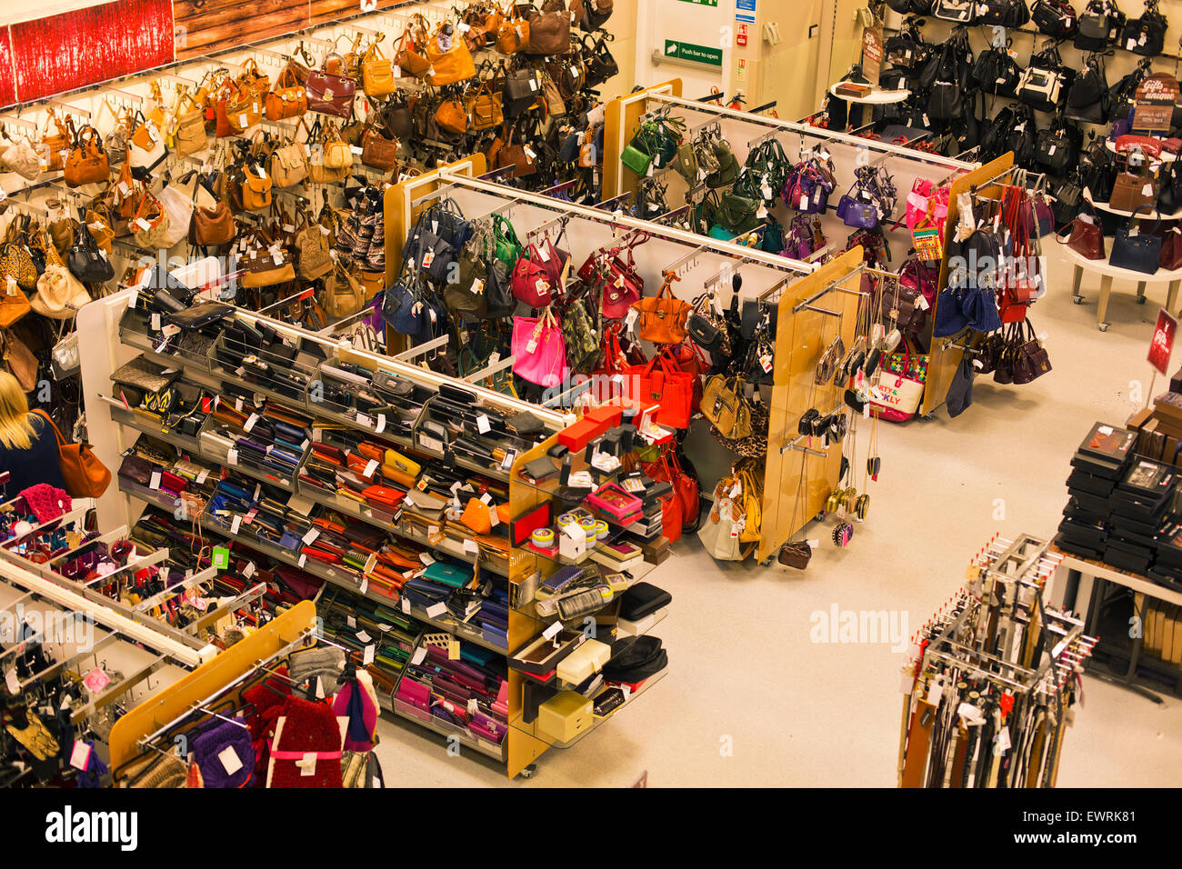 Shopping department store bags hi-res stock photography and images - Alamy