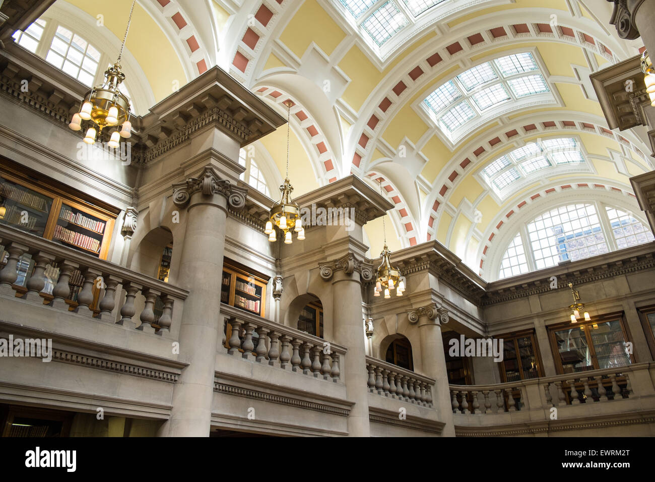 Modern city library internal architecture hi-res stock photography and ...
