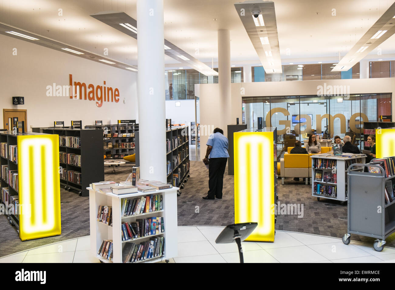 Historic library collections hi-res stock photography and images - Alamy