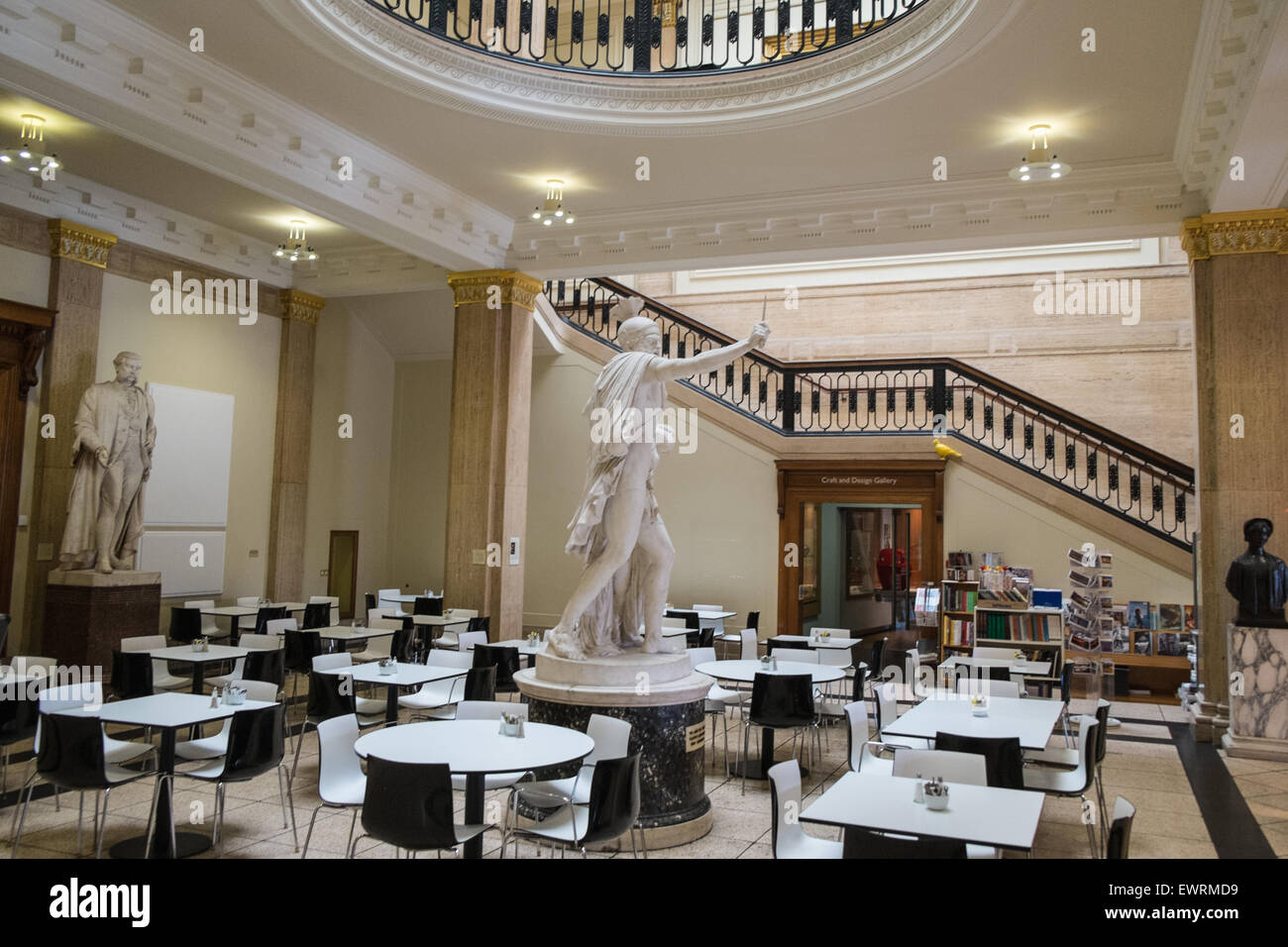 Liverpool walker art gallery paintings hi-res stock photography and ...