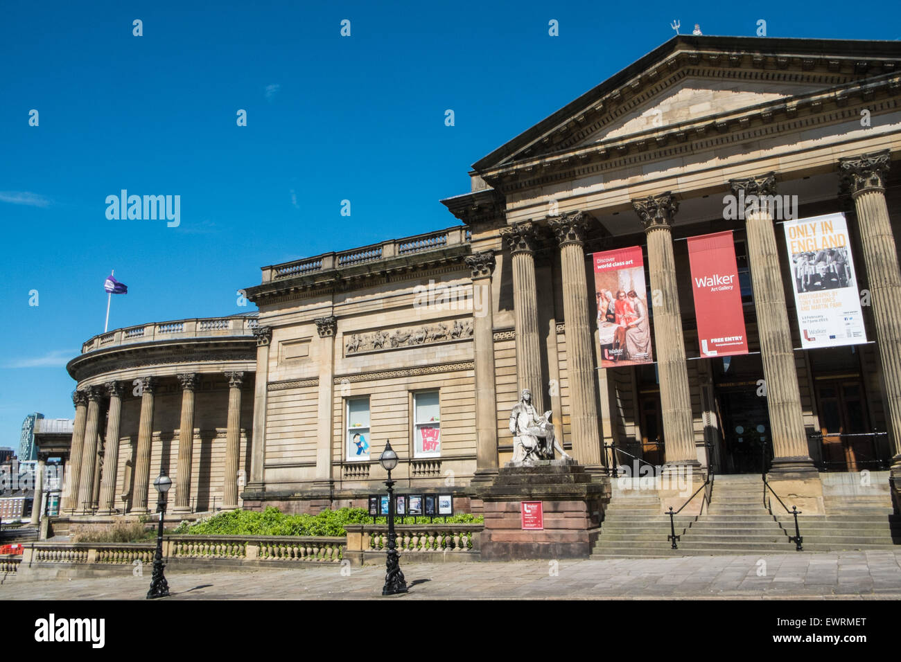 Liverpool walker art gallery paintings hi-res stock photography and ...