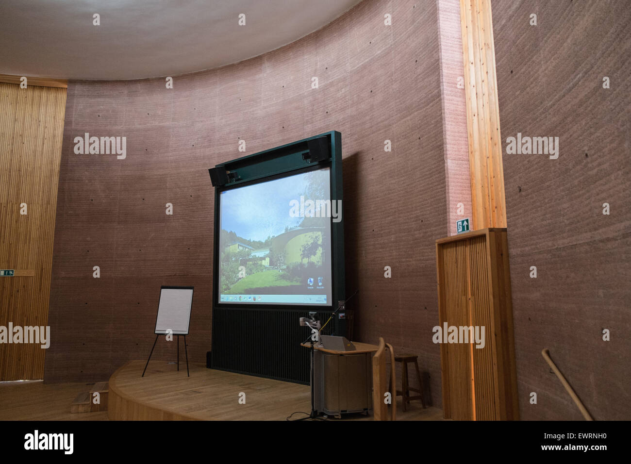 Straw bale theatre The WISE Wales Institute for Sustainable Education ...