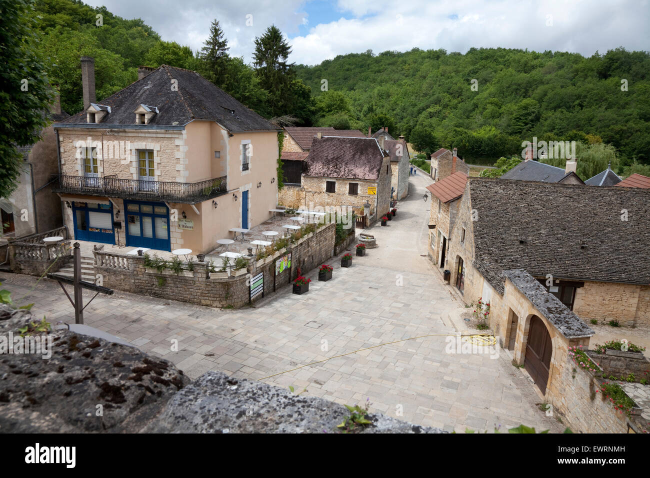 Saint armand de coly france hi-res stock photography and images - Alamy