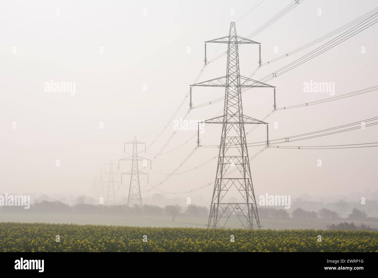 Pylons in mist near Ferrybridge, West Yorkshire Stock Photo - Alamy