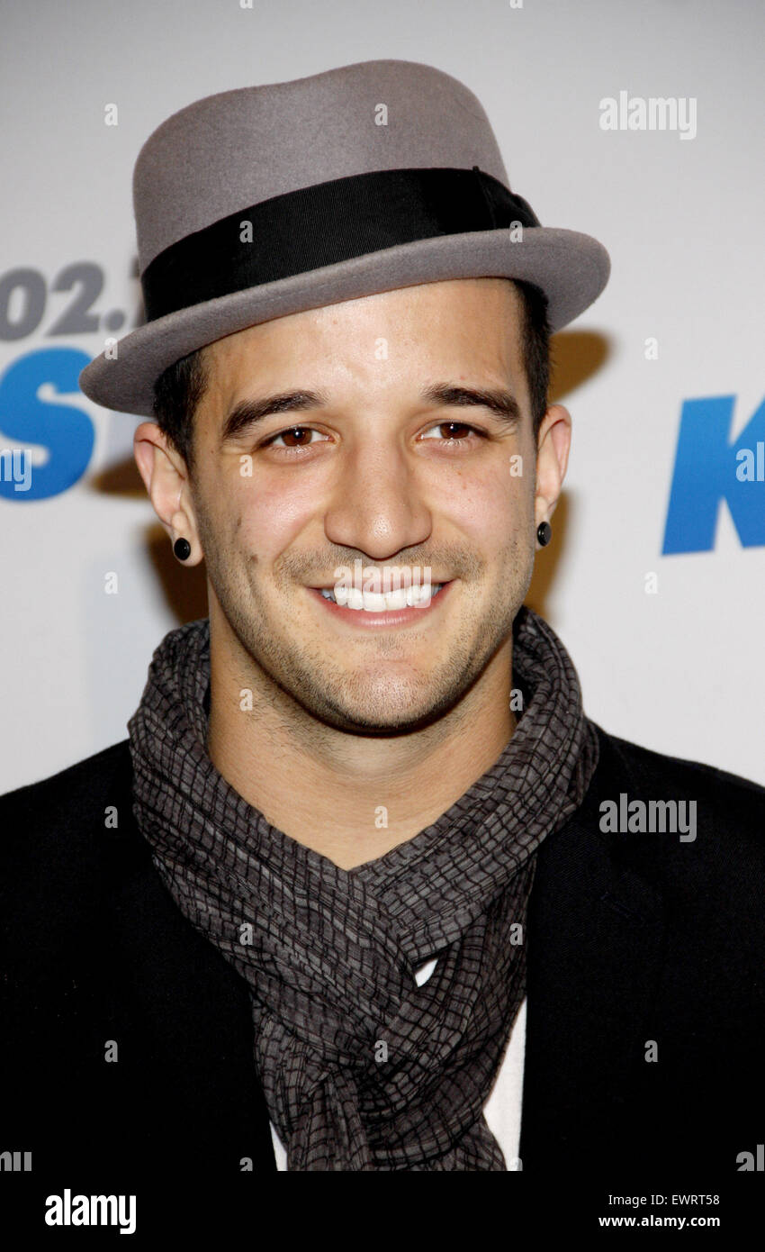 Mark ballas hi-res stock photography and images - Alamy