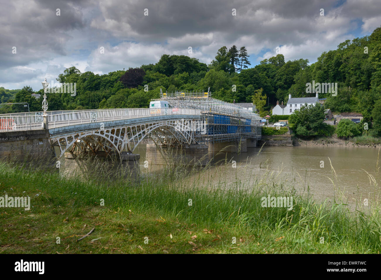 Old Wye Bridge over River Wye from Chepstow side of bridge, looking ...