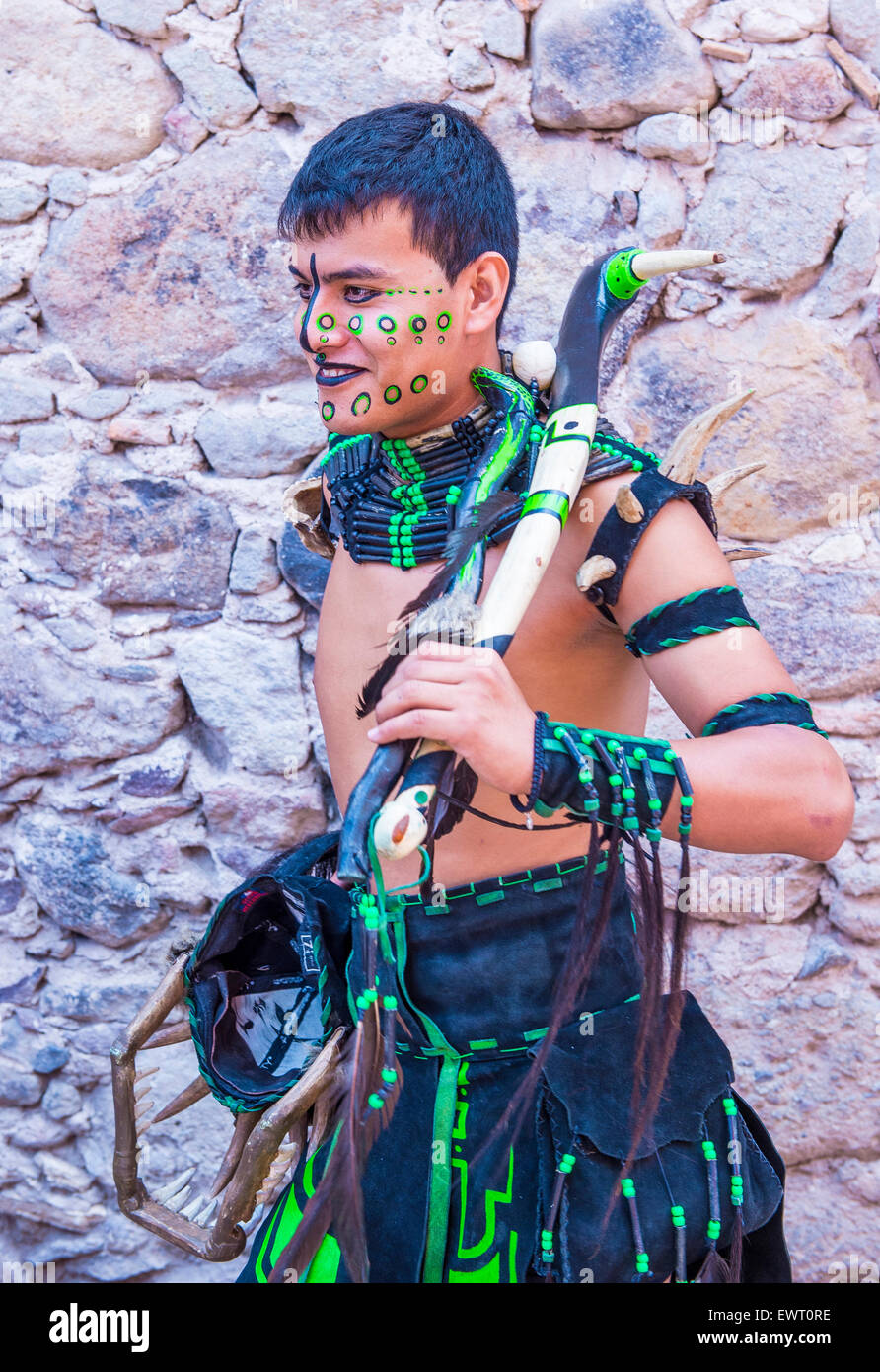 Native American with traditional costume participates at the festival ...