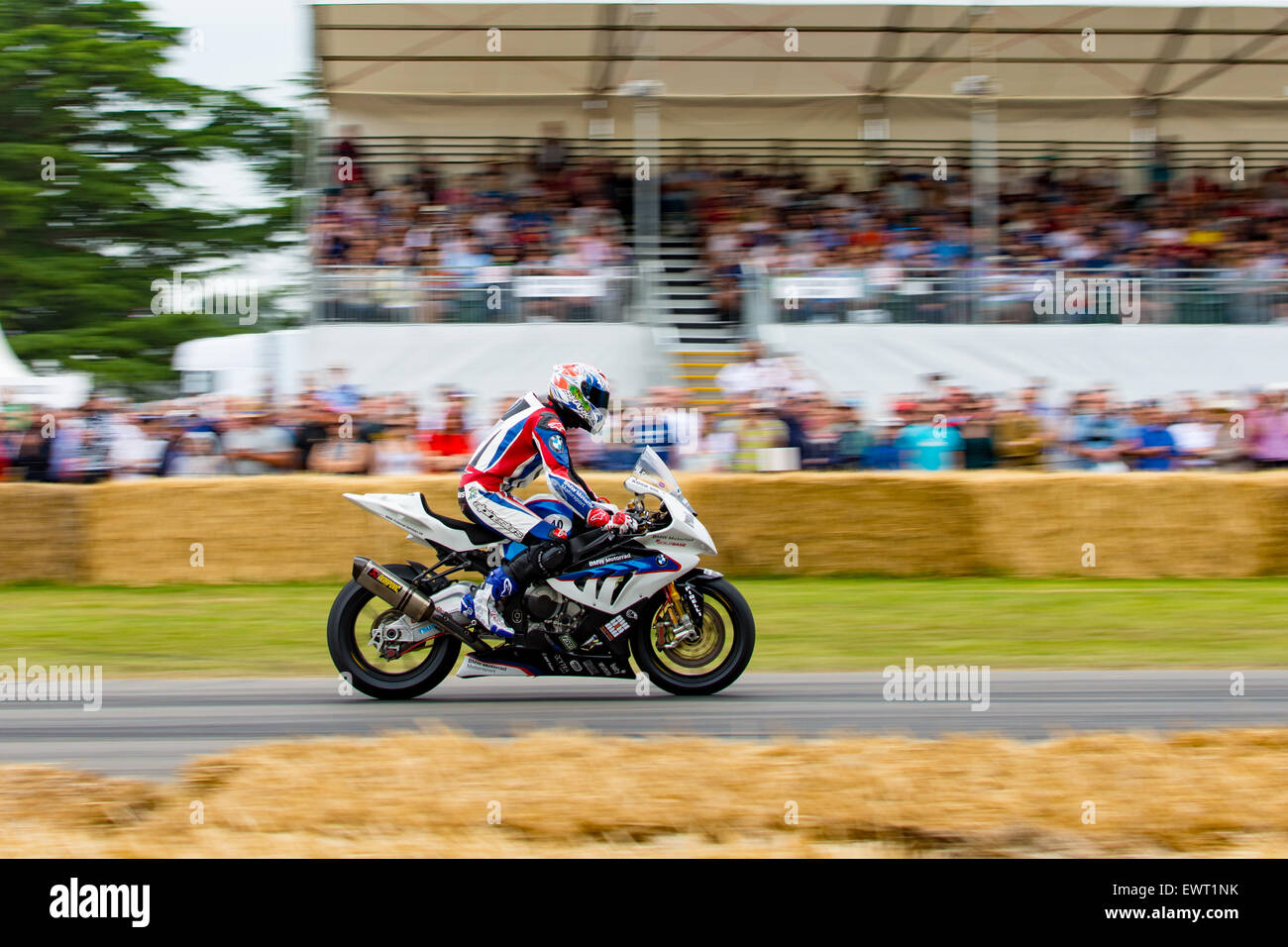 Goodwood road and racing hi-res stock photography and images - Alamy