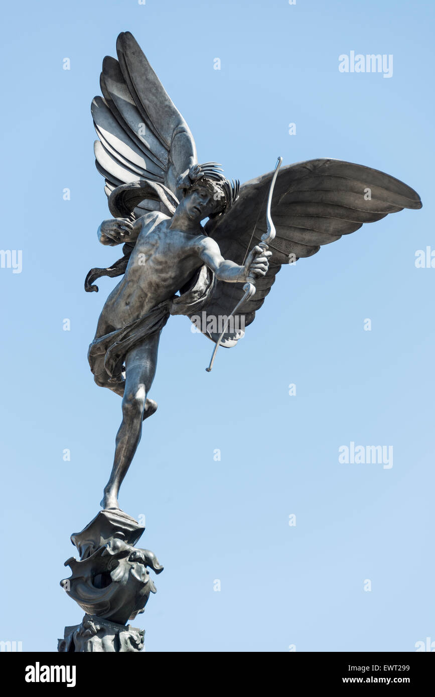 Statue of Anteros on Shaftesbury Memorial Fountain, Piccadilly Circus ...