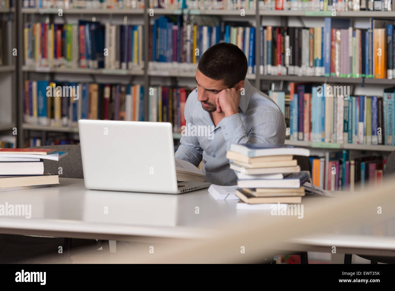 Stressed student high school hi-res stock photography and images - Alamy