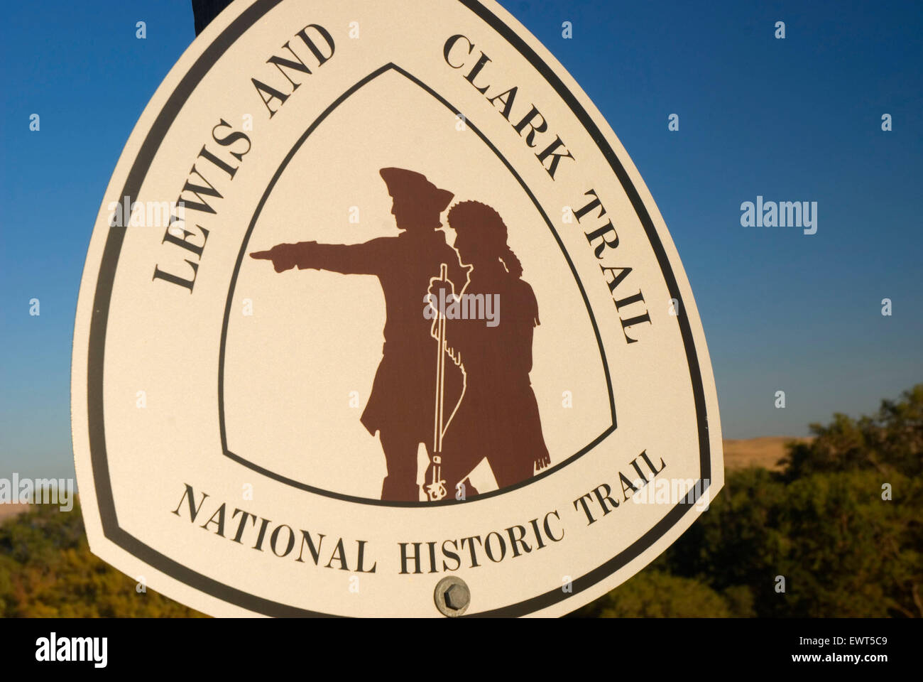 Trail sign, Lewis and Clark National Historic Trail, Klickitat County ...