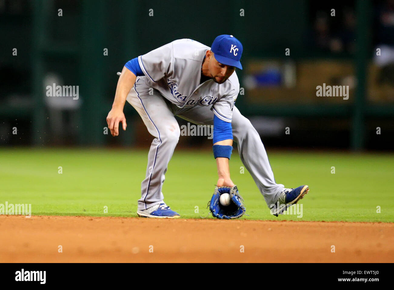 Houston, TX, USA. 30th June, 2015. Kansas City Royals second baseman ...