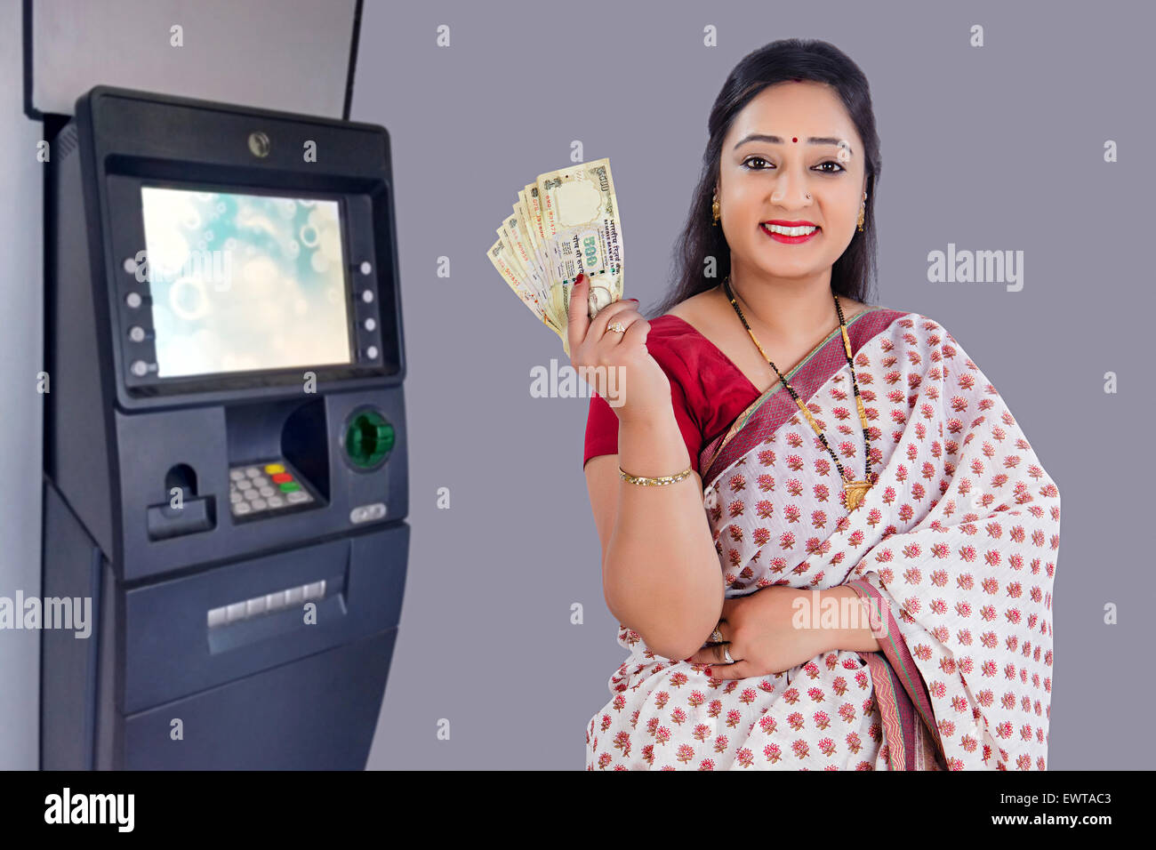 Indian bank atm hi-res stock photography and images - Alamy