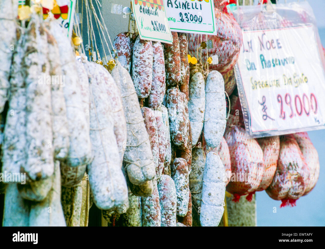 Air curing hi-res stock photography and images - Alamy