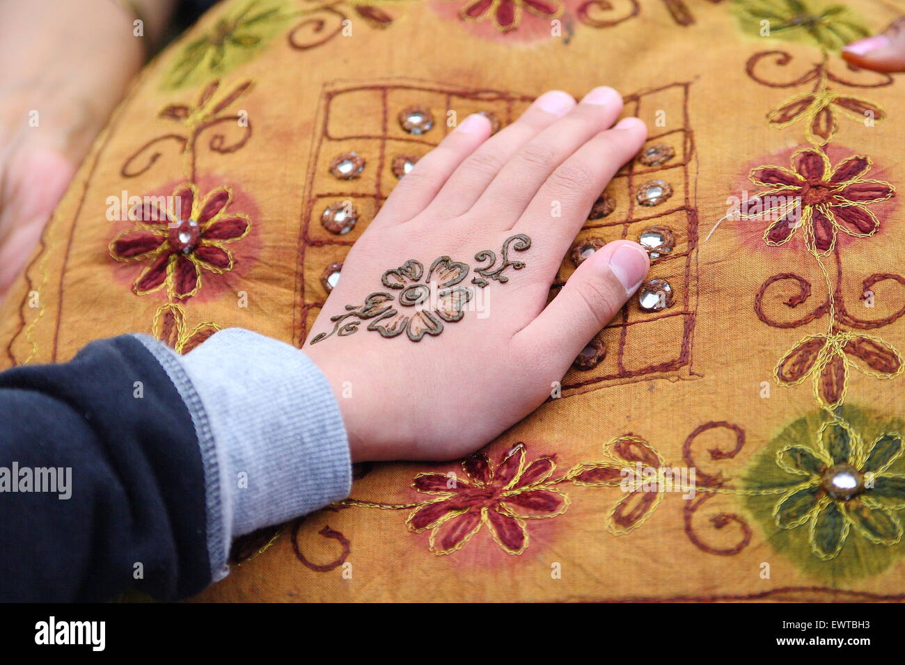 Henna Designs For Kids To Draw