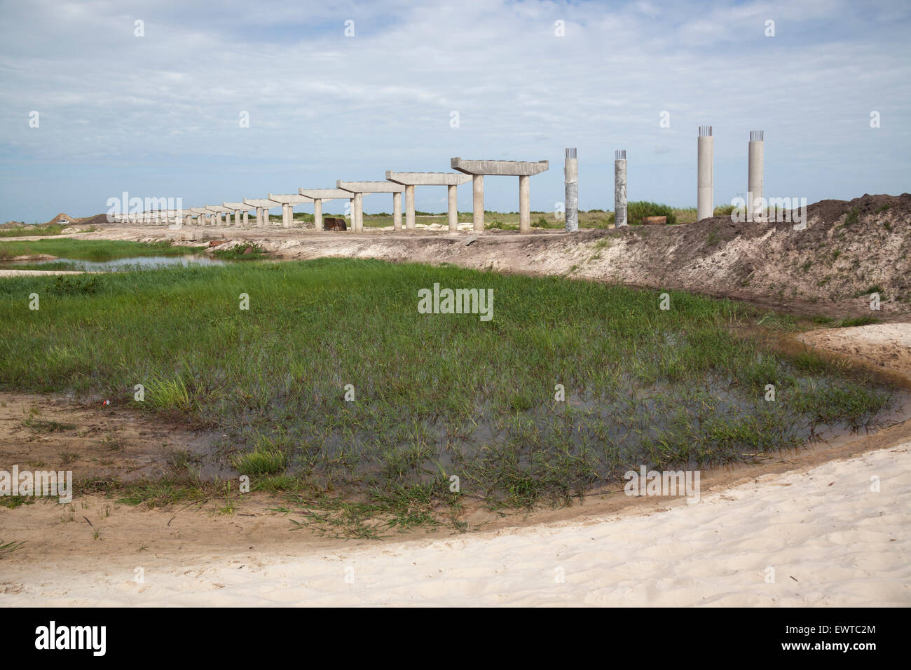 Chinese Bridge construction across the Zambezi Floodplain, Zambia ...