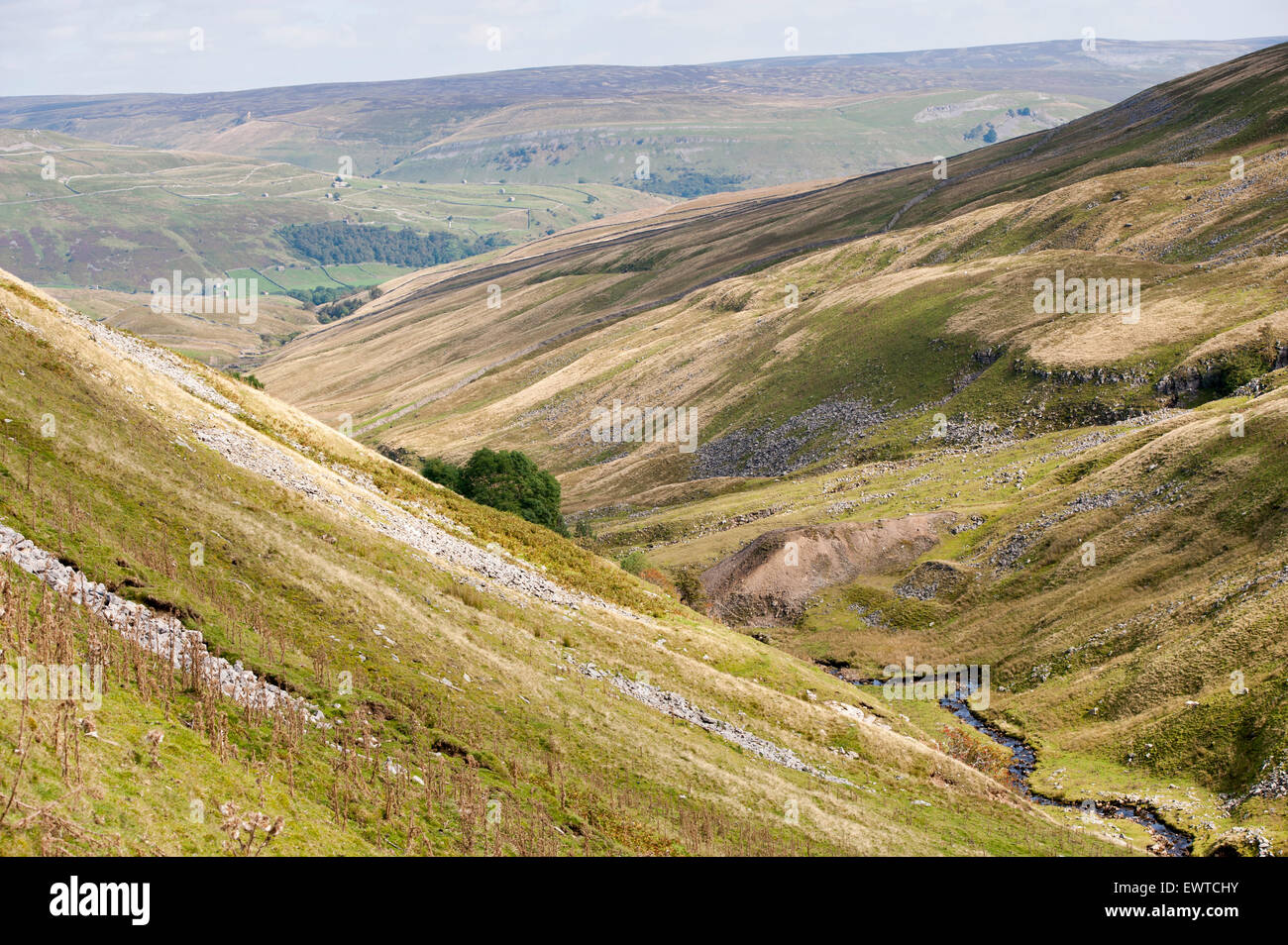 Looking down Swaledale from the Buttertubs Pass, North Yorkshire, UK ...
