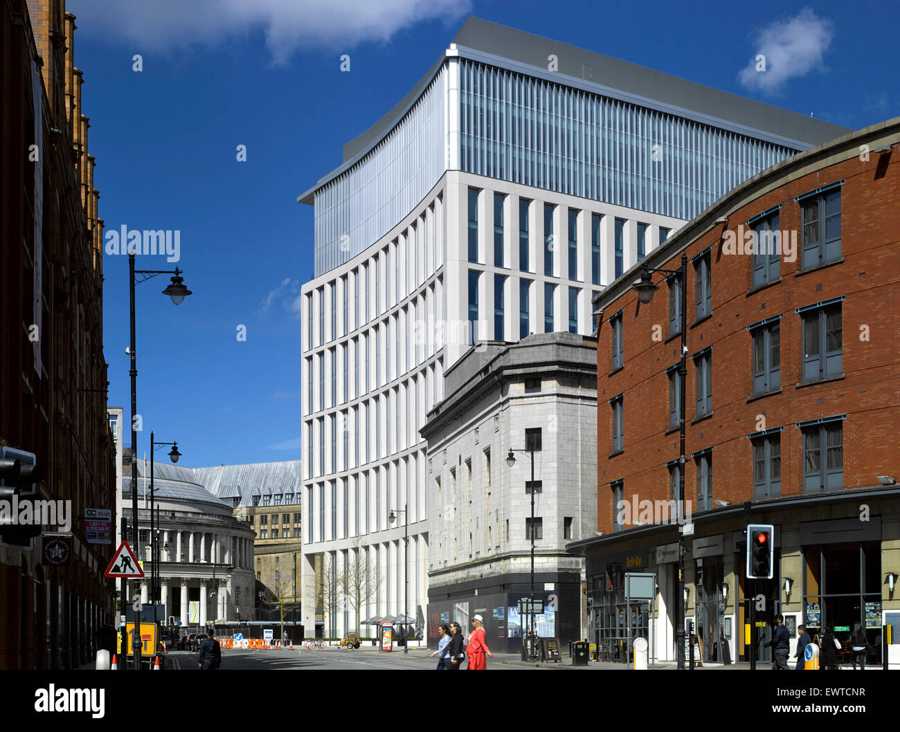 Low level street view. One St Peter's Square, Manchester, United ...