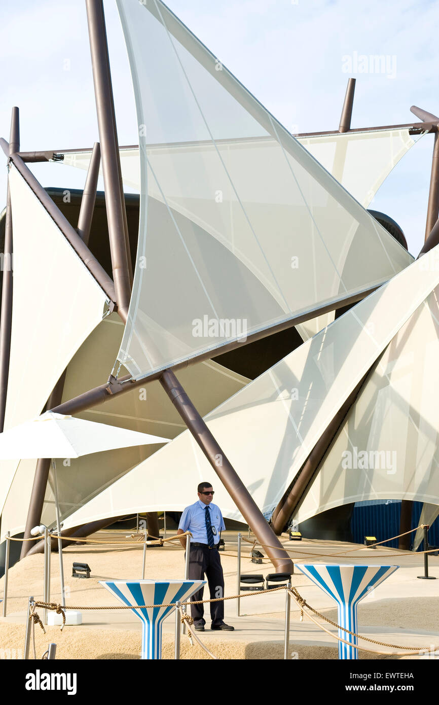 Kuwait pavilion hi-res stock photography and images - Alamy